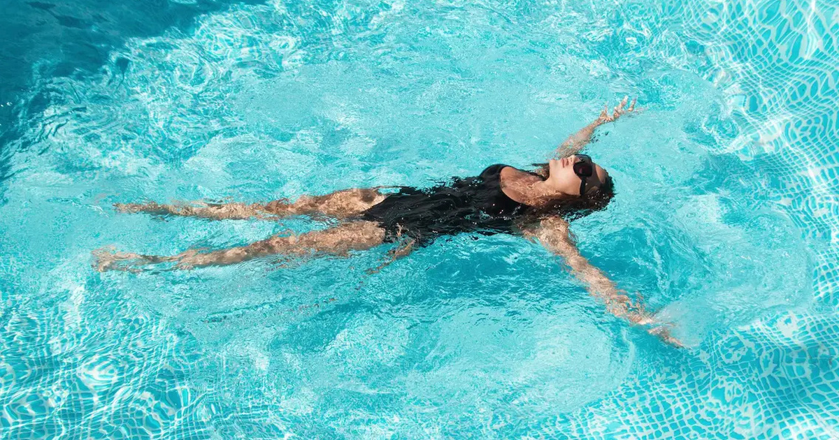 Dive into Better Brain Health: The Three Benefits of Swimming - Yohanpost