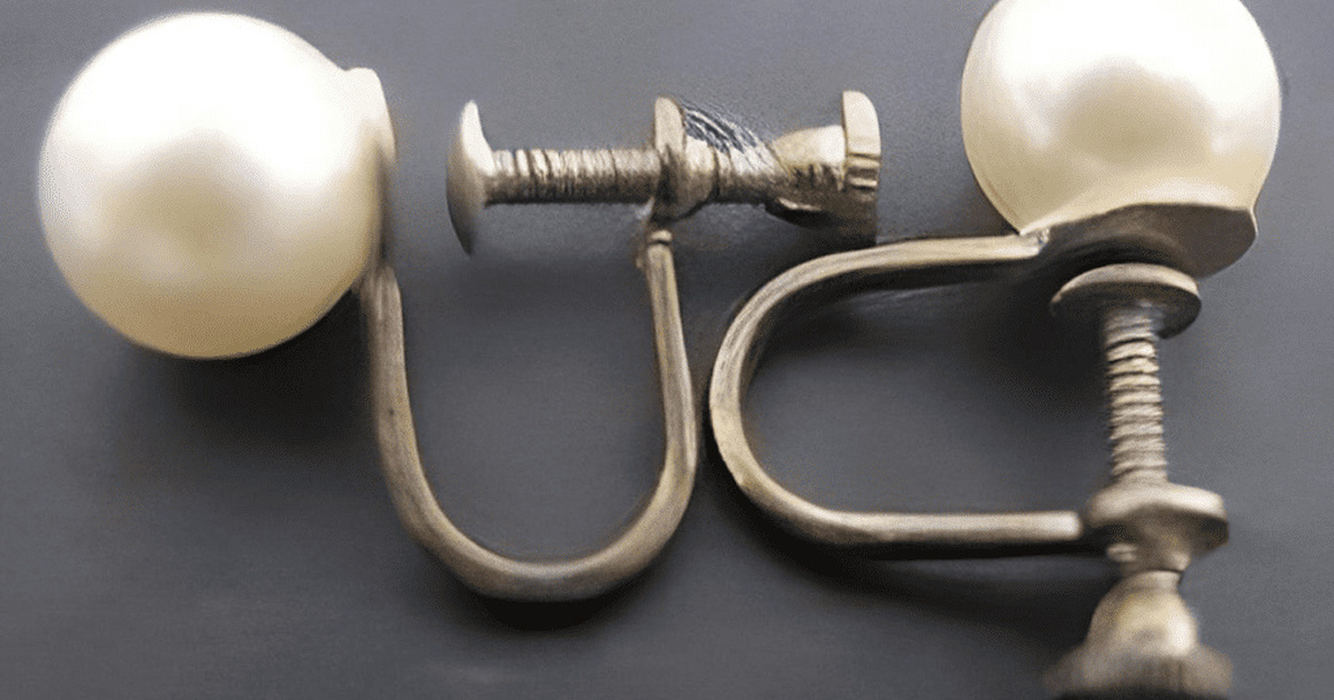 The Glamorous Evolution of Style Through the Ages: A Timeless Accessory ...