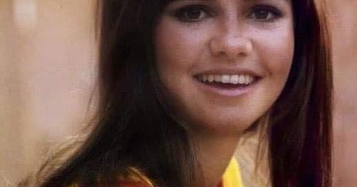 Sally Field, 76, never underwent plastic surgery despite fighting ...