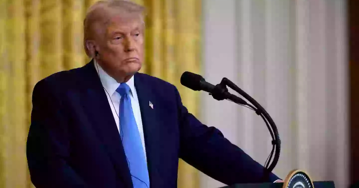 Large bruise on Donald Trump’s hand explained as worrying photo sparks ...