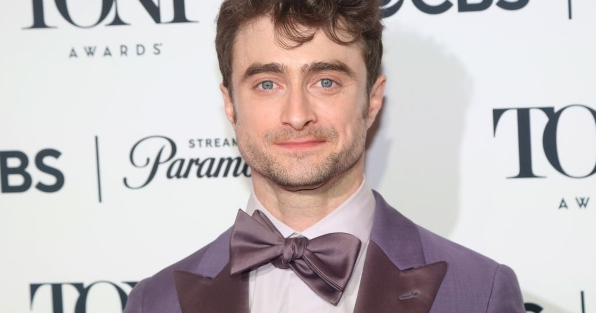Daniel Radcliffe meets up with ‘Harry Potter’ stunt double who was paralyzed on set - Yohanpost
