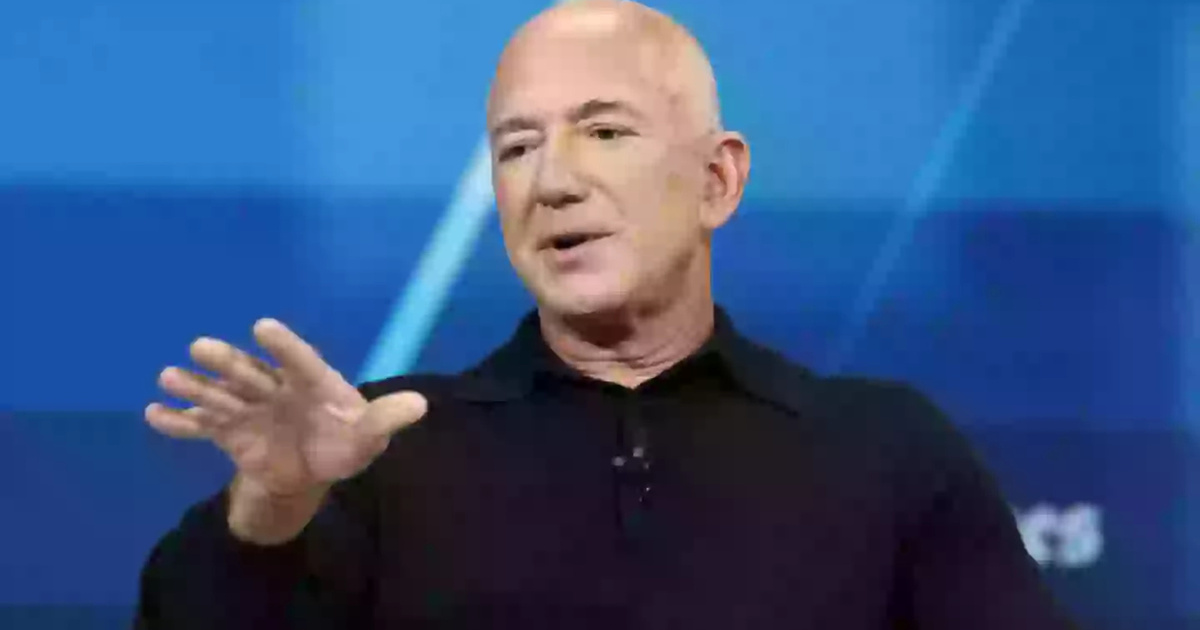 Jeff Bezos stunned Amazon warehouse employee with response after she ...