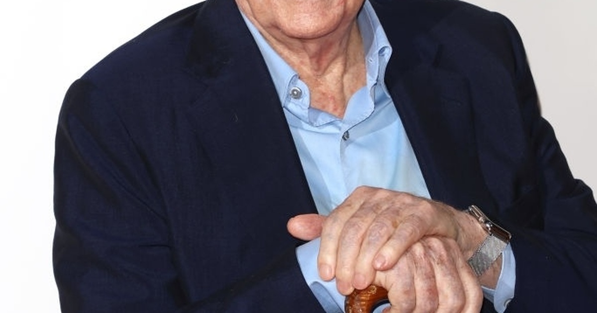91 Year Old Michael Caines Three Word Response To Trump Zelenskyy 8839