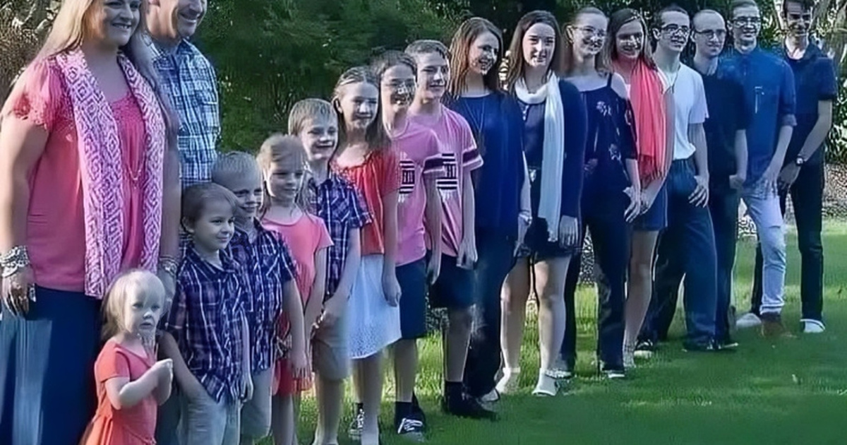 Inside the hectic life of Australia’s biggest family - Yohanpost