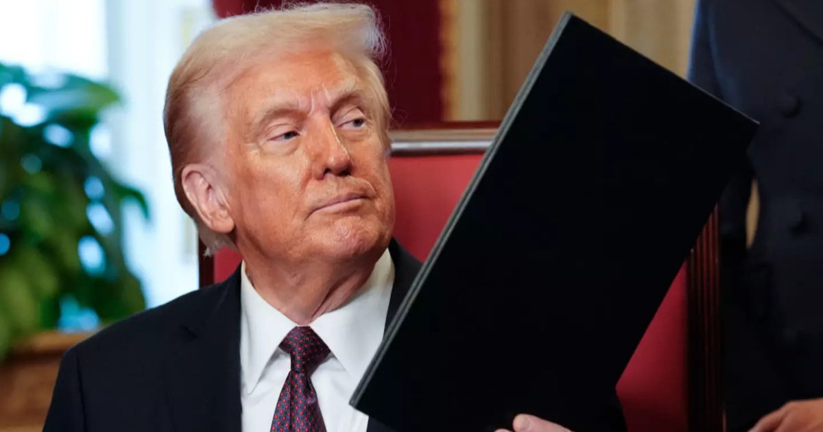 VIP guests at Donald Trump’s inauguration received strange gift inside ...