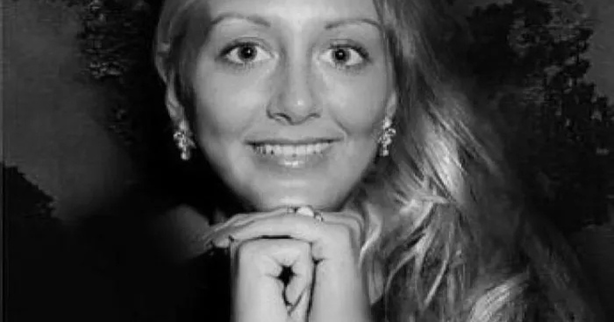 ‘Vampire Diaries’ Author L.J. Smith Dead at Age 66 Following ‘Long Bout ...