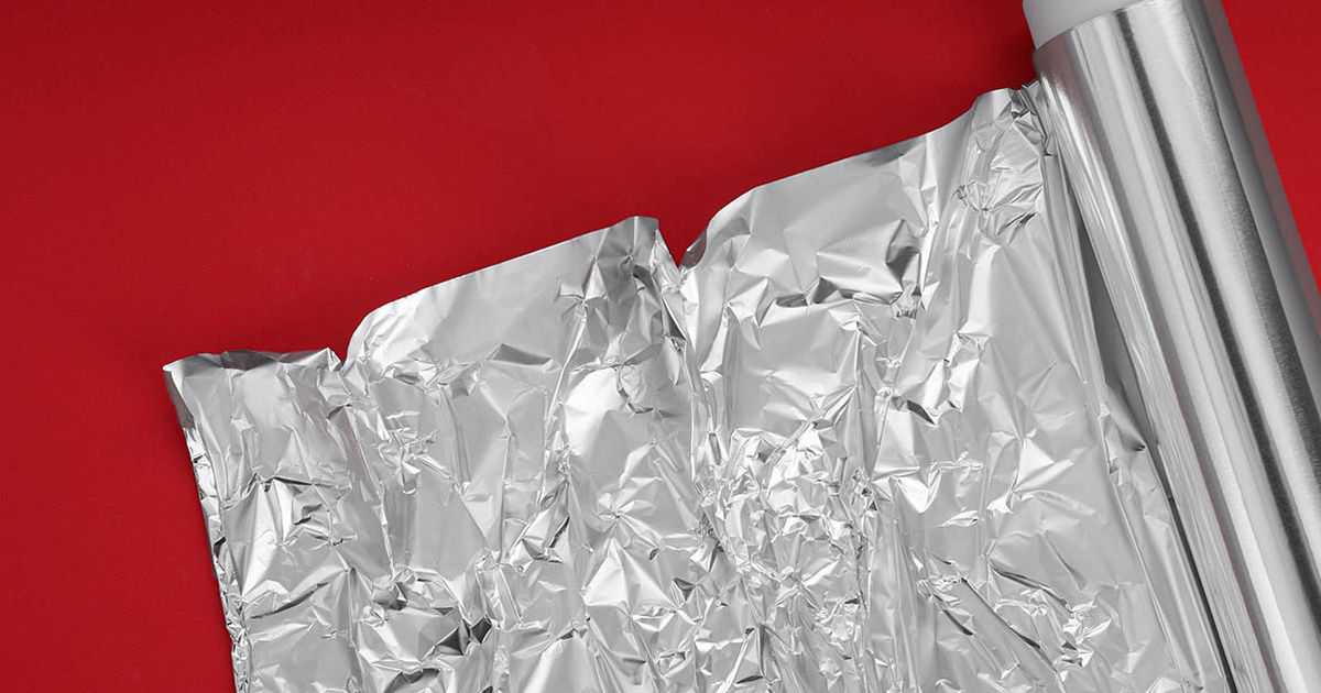 Why You Should Try Putting Aluminum Foil Behind Your Router - Yohanpost